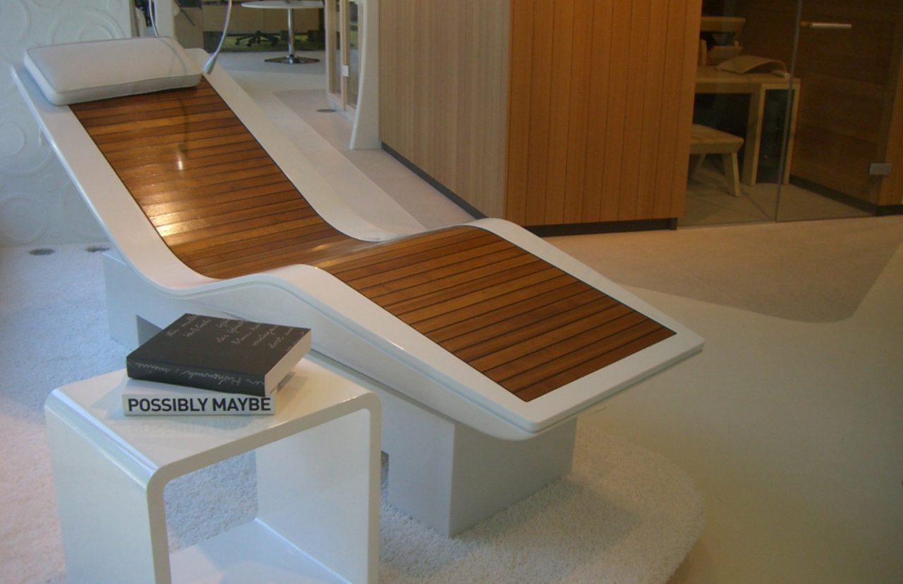 Подогреваемый лежак KLAFS LINEA | Sanilux